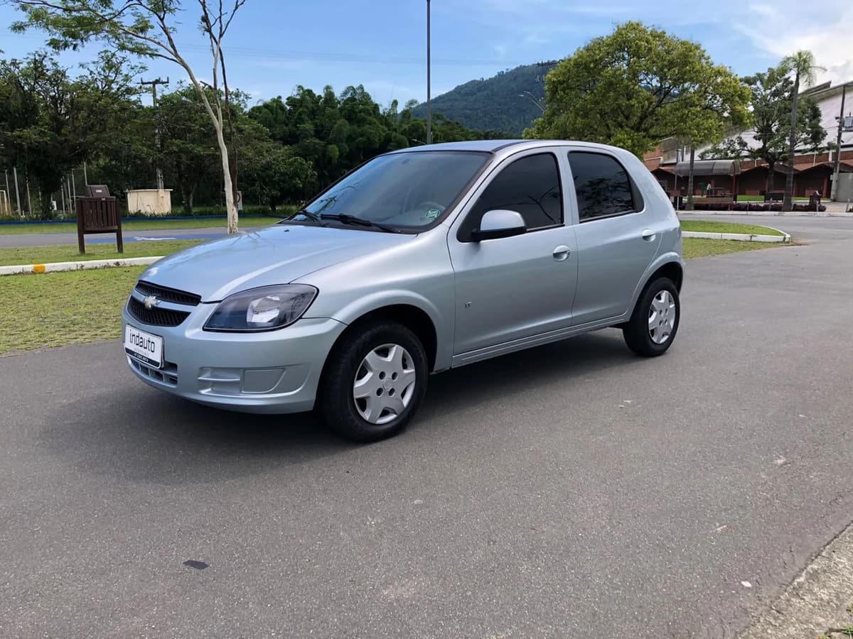 Chevrolet Celta LT 2013: avaliação completa, ficha técnica e mais!